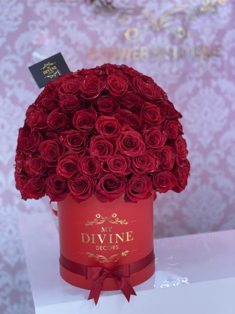 100 Roses Round - My Divine Decors Flower Boutique - Flower Arrangements
